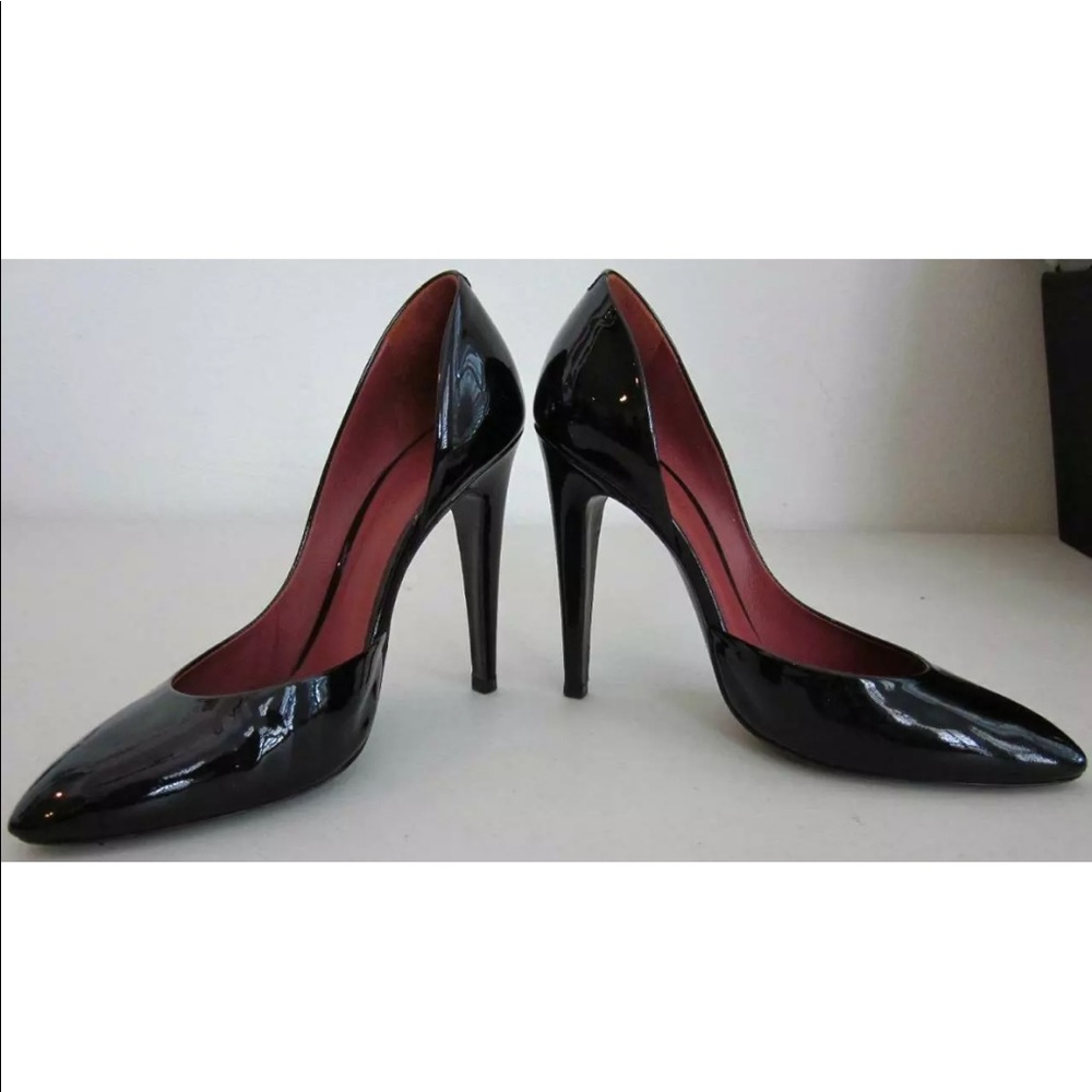 Bottega Veneta Black Patent D’orsay Heels - Gem